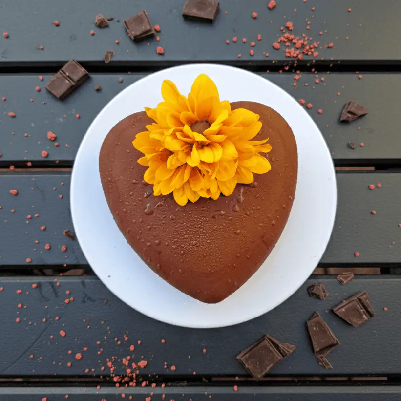 Red Velvet Heart Cakes – Minuet Cakes